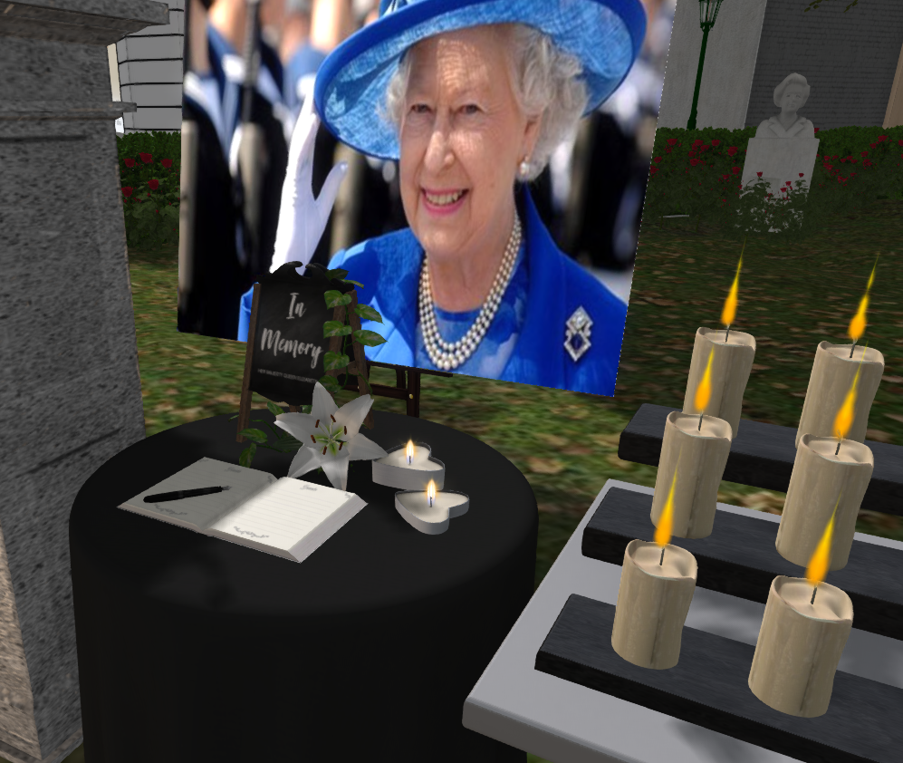 London-City-Queen-Memorial-3 – Ryan Schultz